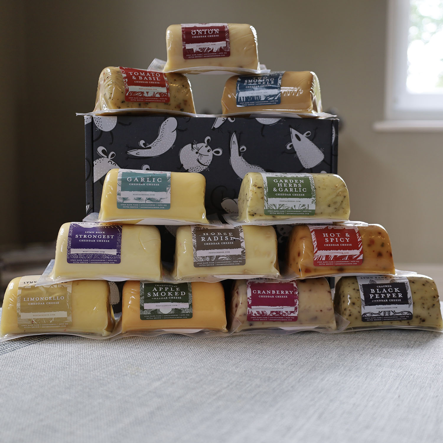 Cheese Lovers Box - The Mouse House Cheese & Hamper Company