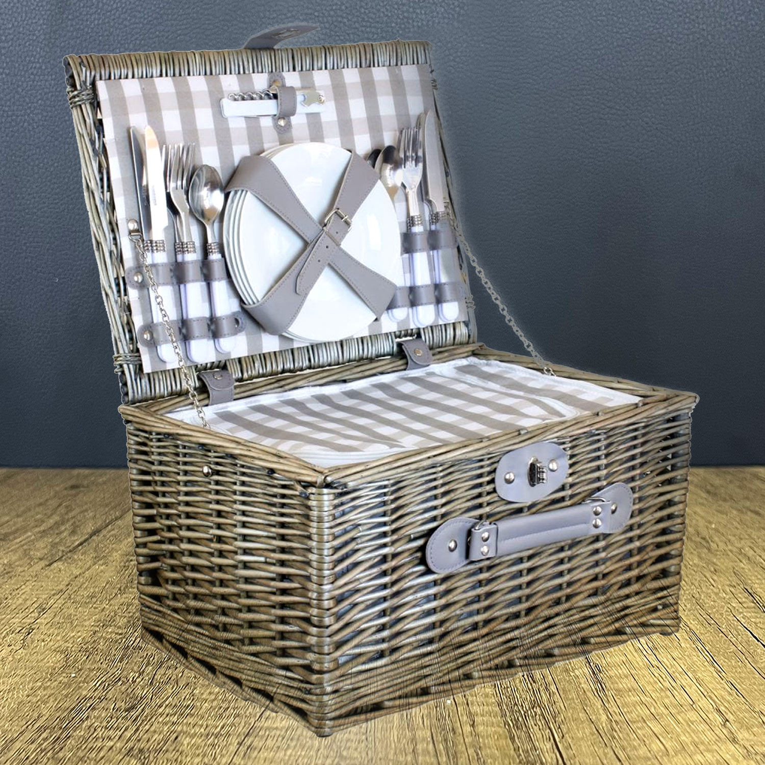 Wicker Picnic Hamper - The Mouse House Cheese and Hamper Company