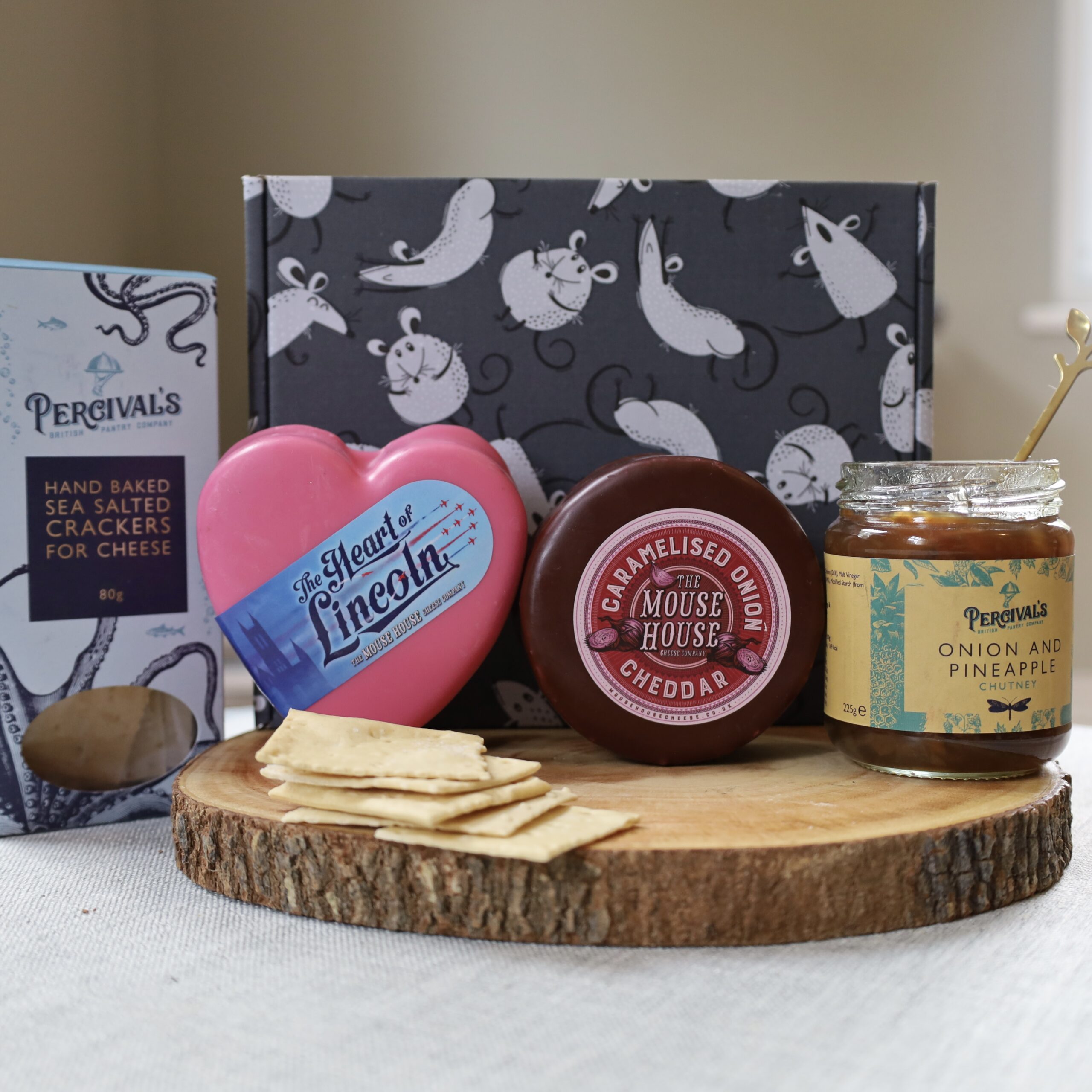 For Her Gift Box - The Mouse House Cheese & Hamper Company
